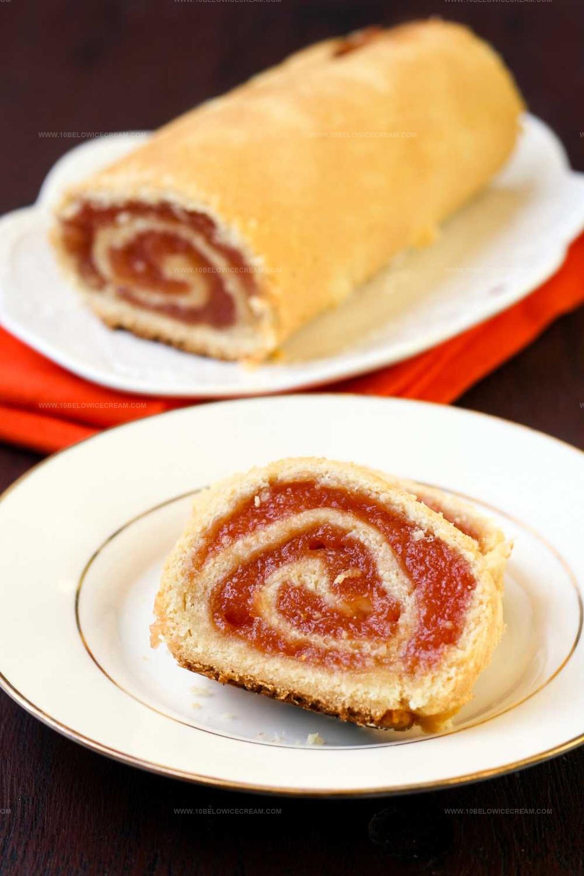 Scrumptious Old-Fashioned Jam Roly Poly Recipe You'll Love - 10 Below ...